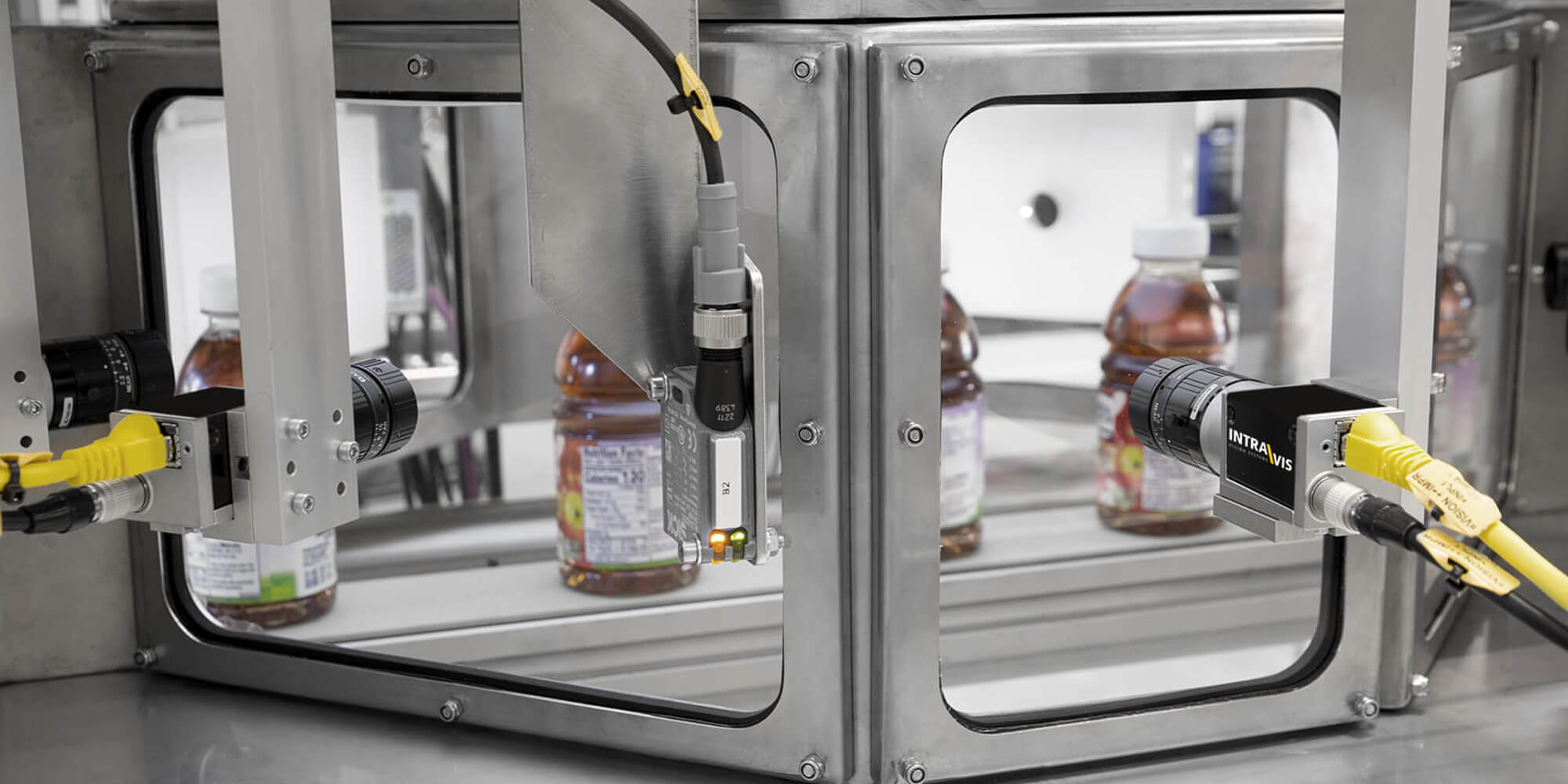 Plastic closure quality control in wet environment | washdown design