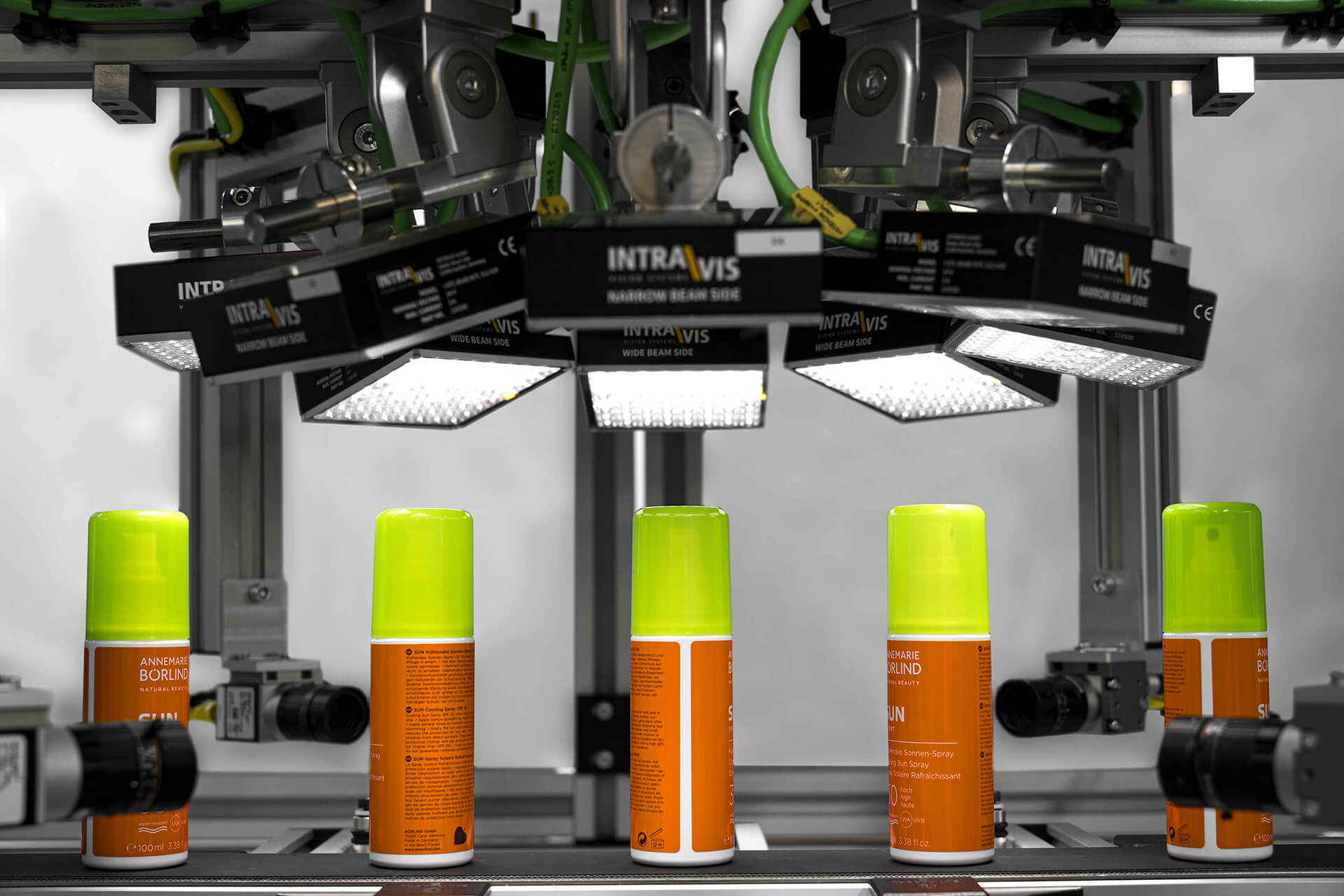 Inspection system for labels | Unoriented in any rotational position